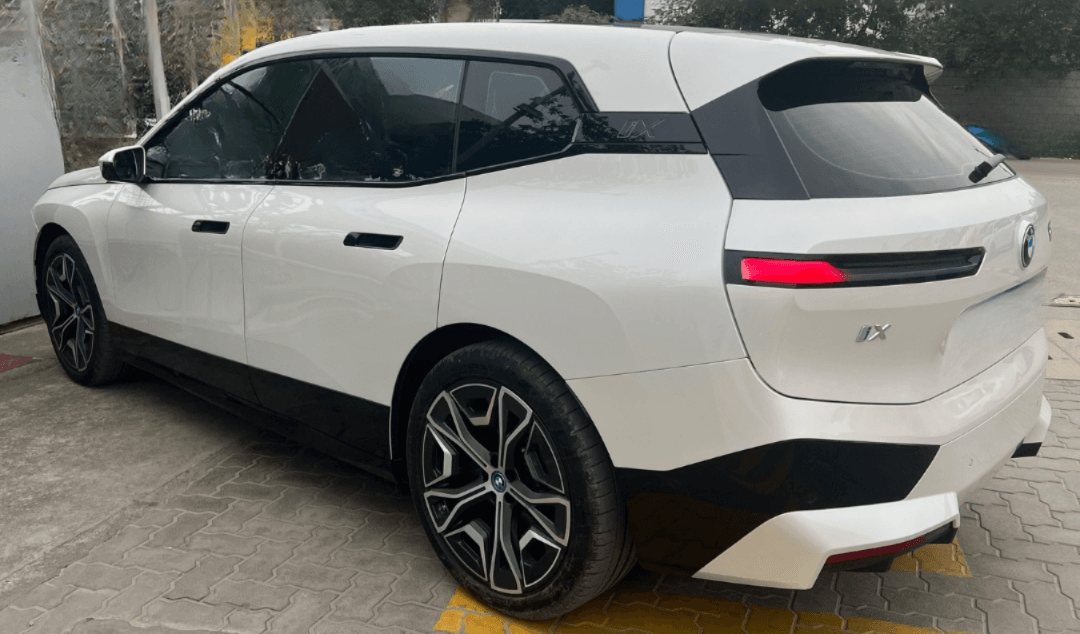 BMW iX xDRIVE 50 SPORT – Kamath Ventures